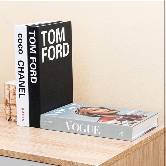 Accents | Nwt Hardcover Faux Book Set Stylish Decorative Booksvogue ...